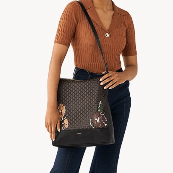 Fossil | Bags | Fossil Elina Convertible Black Floral Backpack | Poshmark